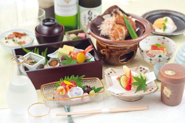 ΚΟΥΖΙΝΑ KAISEKI: Η ΙΑΠΩΝΙΚΗ ΕΚΔΟΧΗ ΤΗΣ ΔΥΤΙΚΗΣ HAUTE CUSINE – Learn to Wok
